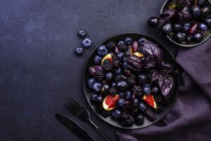 A List of 14 Purple Fruits and Their Nutritional Benefits - Nutrition ...